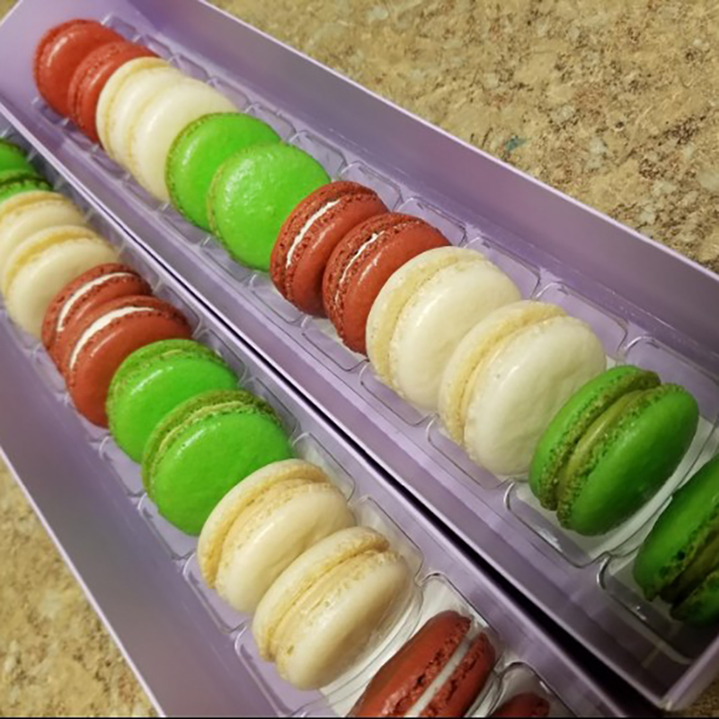 MPK-12CTP02 macaron packaging plastic box clamshell tray inserts